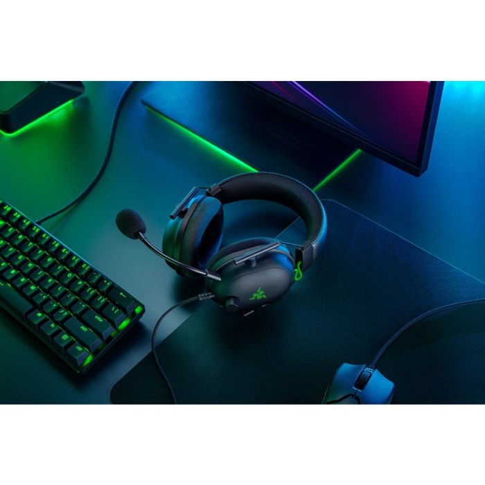 RAZER BLACKSHARK V2 - WIRED GAMING HEADSET + USB SOUNDCARD